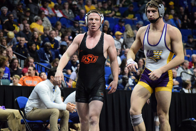 Keegan Moore to Transfer to UNI